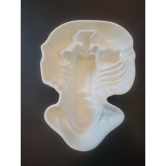 ICTC | Kitchen | Ictc Vintage White Porcelain Lobster Mold From London ...